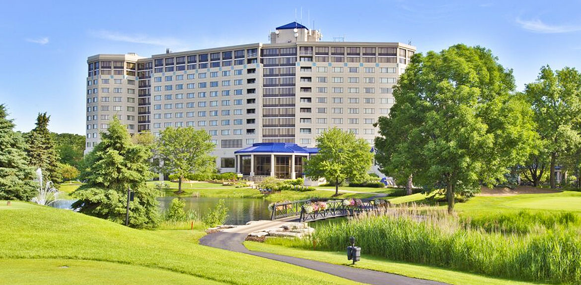 Chicago Resorts Bookings | Hilton Chicago Oak Brook Hills